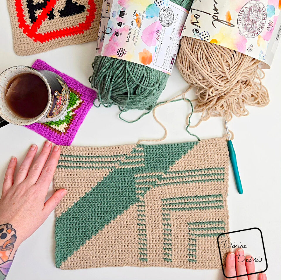 Geometric Corners Wall Hanging Free Crochet Pattern - Divine Debris